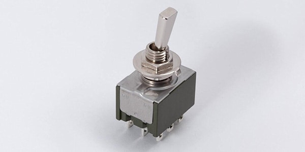 ESP ( イーエスピー ) MINI SWITCH 2-ON 9PIN NICKEL | サウンドハウス