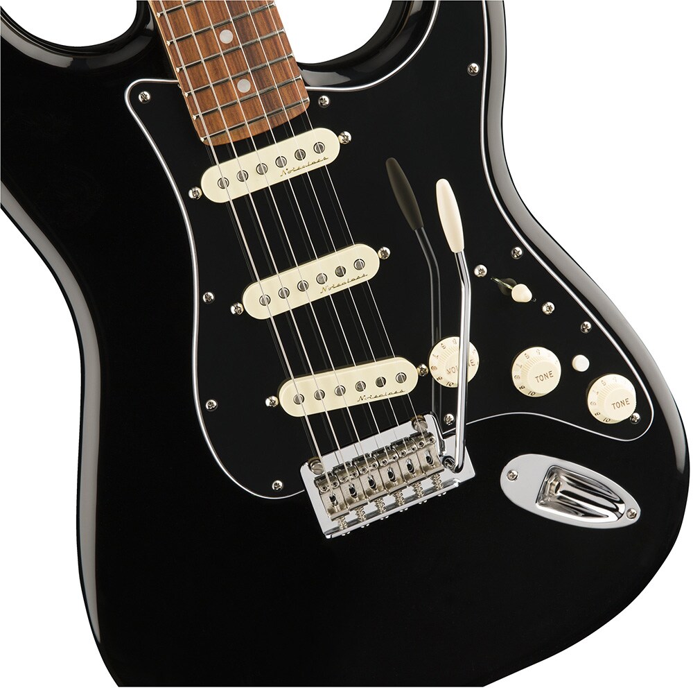 FENDER ( フェンダー ) >Deluxe Stratocaster Black 送料無料 | サウンドハウス